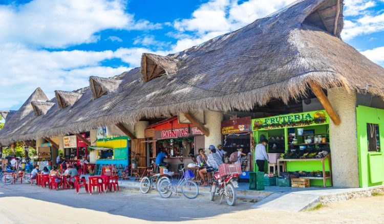 Uncover the Hidden Gems: 8 Exciting Things to do in Holbox Island, Mexico