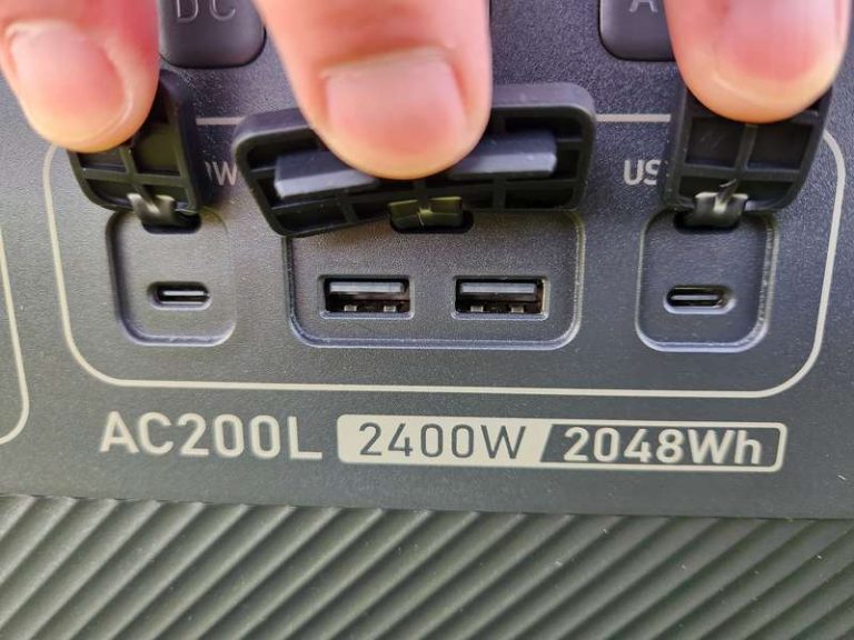 BLUETTI AC200L Review: Is This Powerful Solar Generator Worth It?